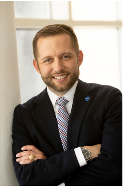 Dustin K. Grabsch, Ph.D. – Pracademic. Collaborator. Researcher.